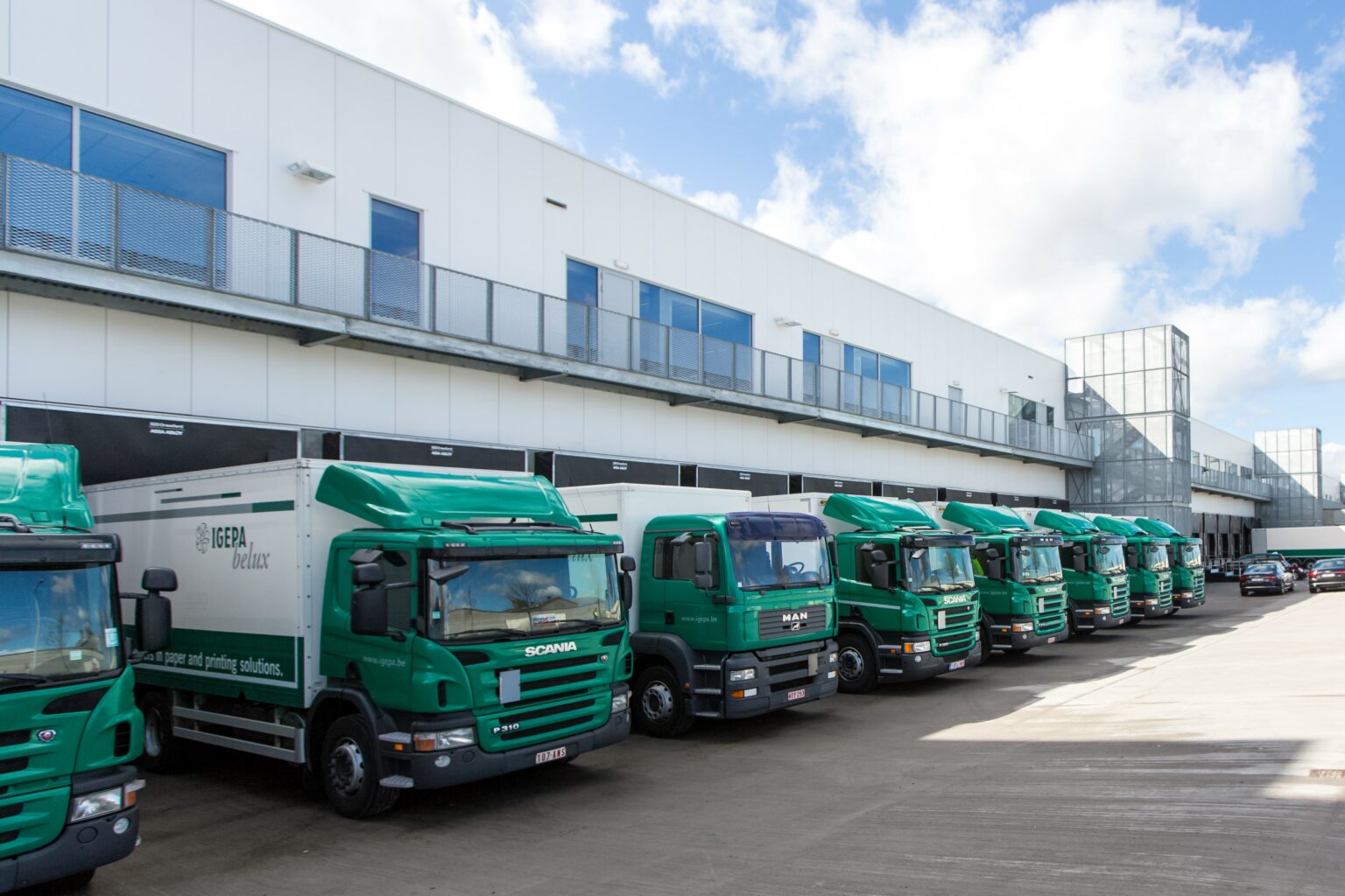 ConXioN: The New Style of IT - ConXioN